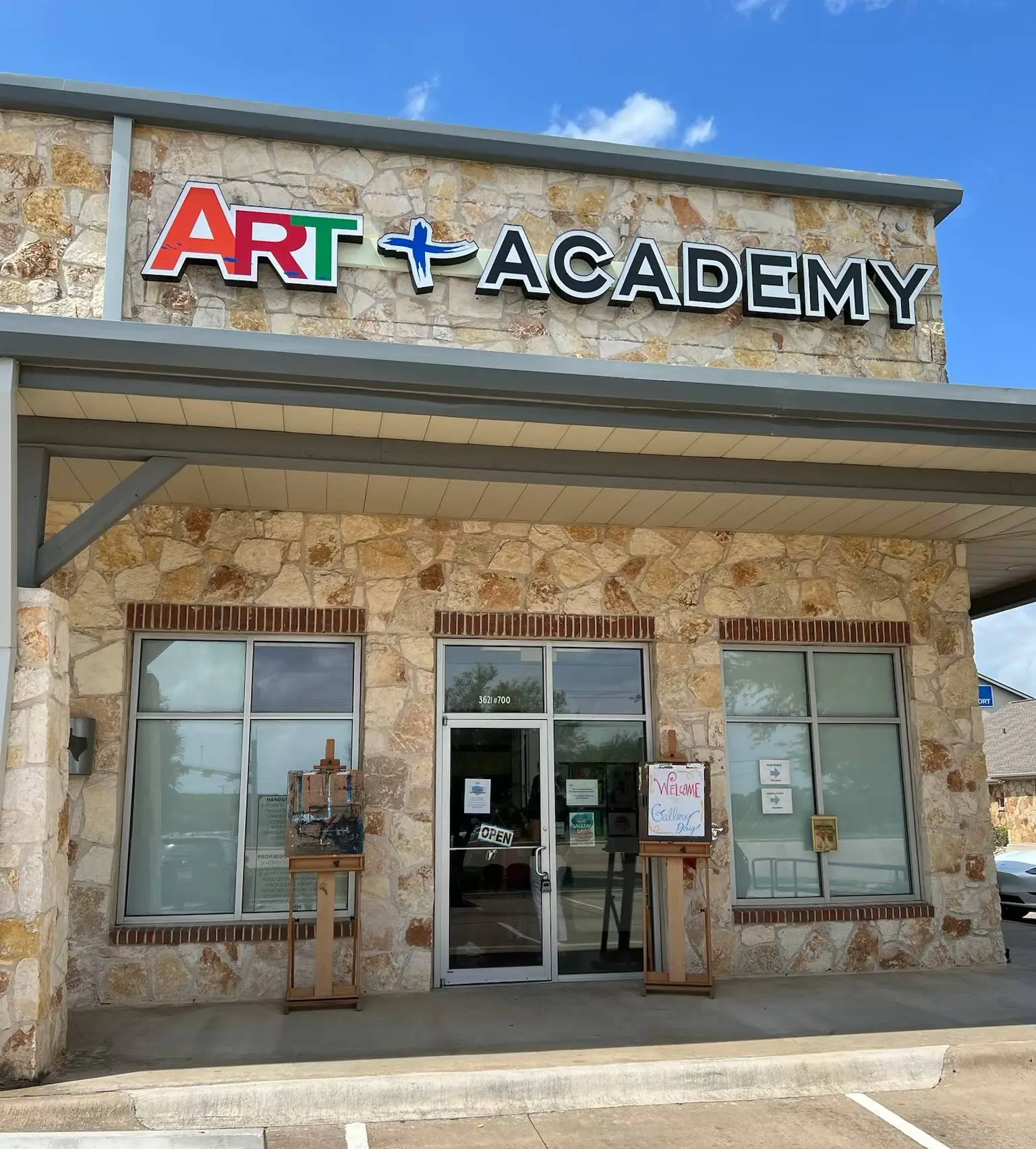 Cloned Art Campus in Cedar Park - Art Plus Academy. ART classes in-studio and online.